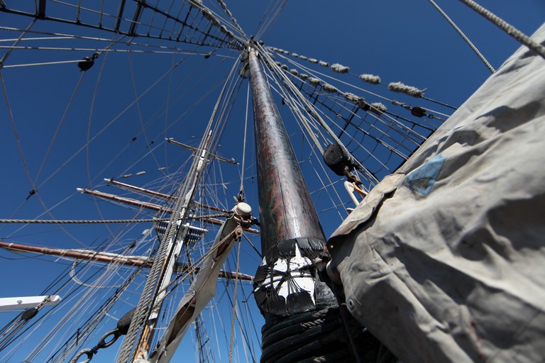SHIP SOREN LARSEN